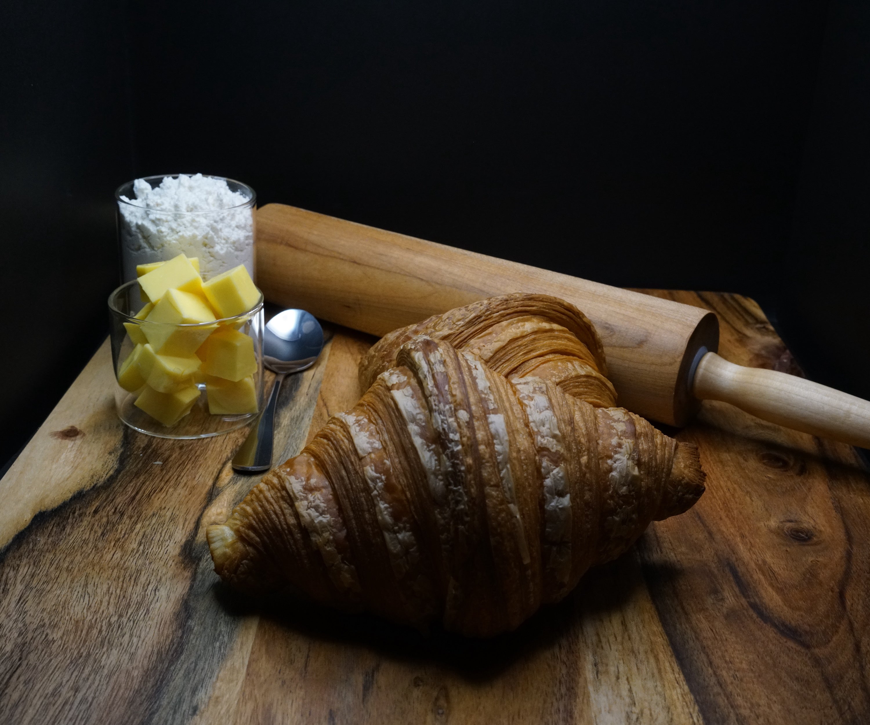 Extra Large Plain Croissant 110-120g x 100 – Margaret River Croissants
